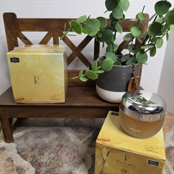 Predire | Skincare | Predire Paris Gold Skincare Mask | Poshmark